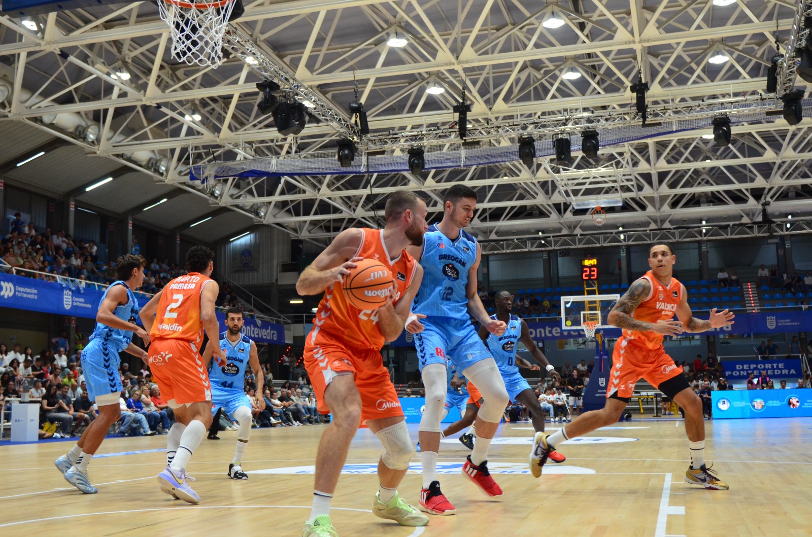 Valencia Basket repite como visitante para jugar en la pista del Río ...